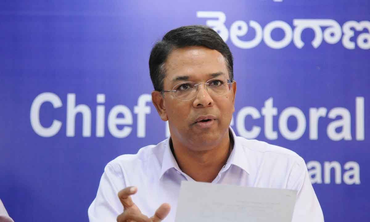 TS CEO Vikas Raj to address political parties concerns promptly