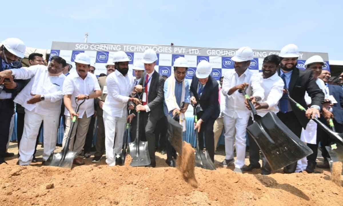 Ground breaking ceremony held for SGD Corning Technologies Private ...