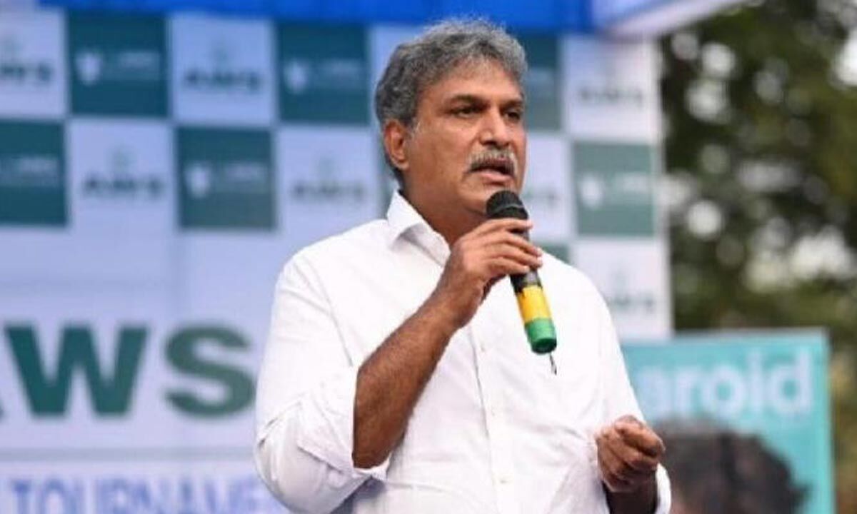 YSRCP in dilemma over admitting TDP big fish.