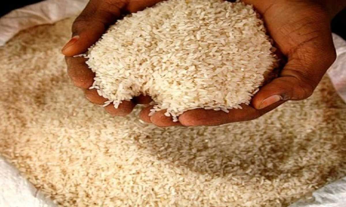 27.50 quintal PDS rice seized in Rajahmahendravaram