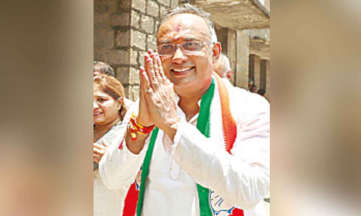 State to review handing over of govt properties to RSS, Sangh Parivar