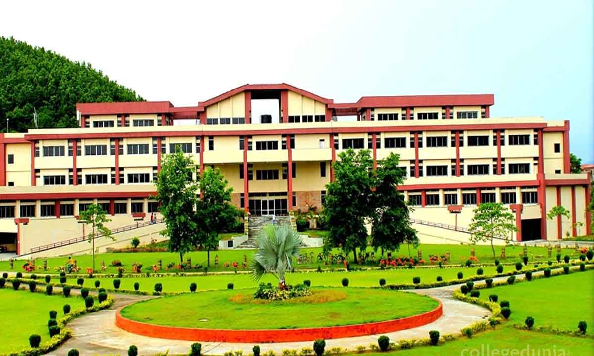 IIT-Guwahati, NRL to develop eco-friendly plastics