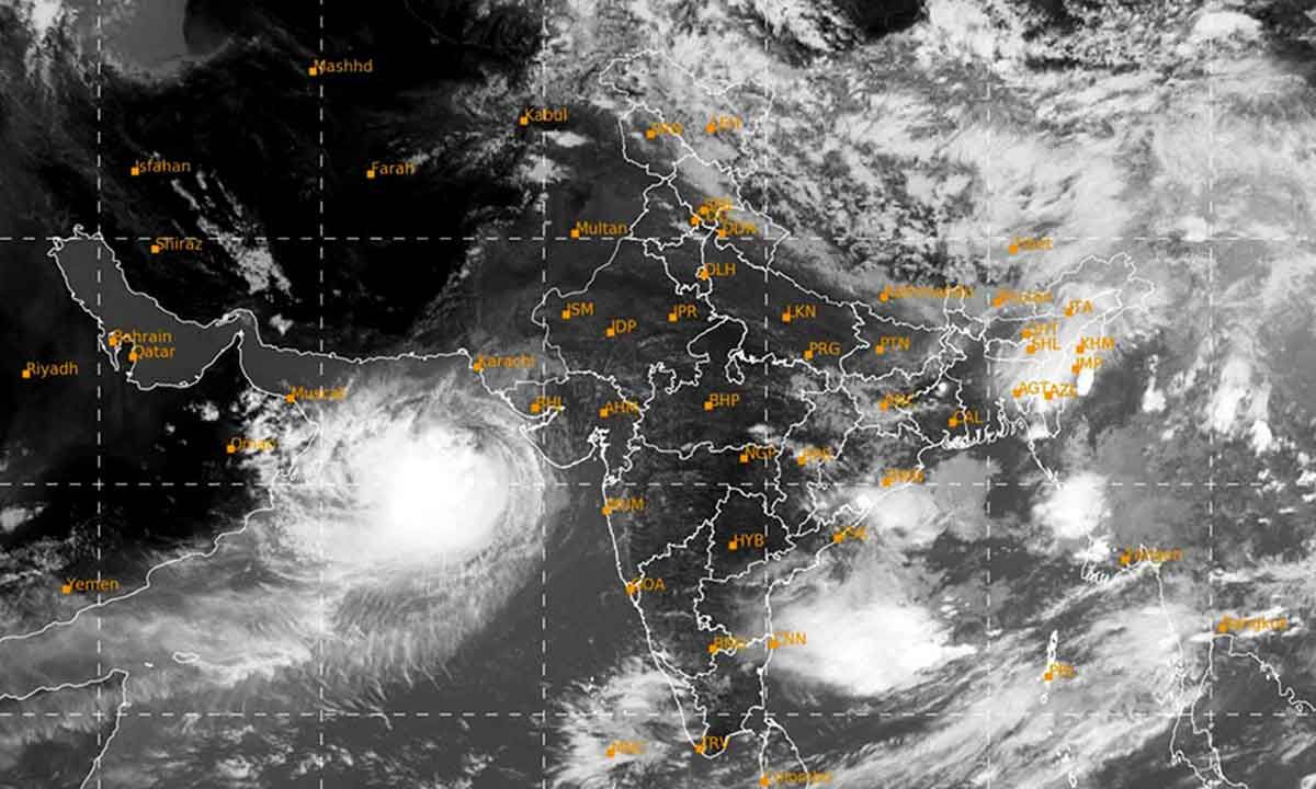 Biparjoy Cyclone: Gujarat Govt Ready to Brace