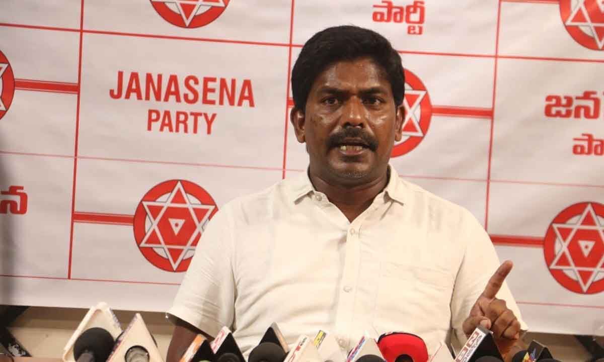 Visakhapatnam: JSP corporator P Murthy Yadav demands probe into MP MVV ...