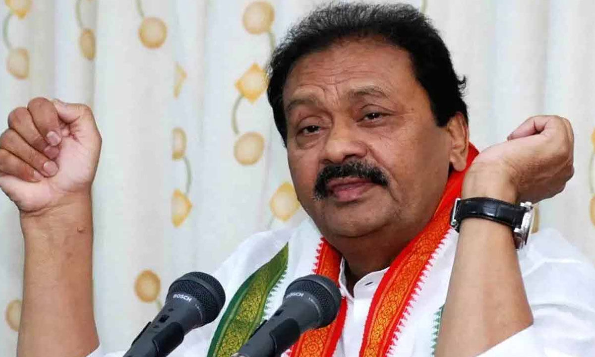 Shabbir slams BRS for deceptive ‘Minorities Bandhu’ scheme