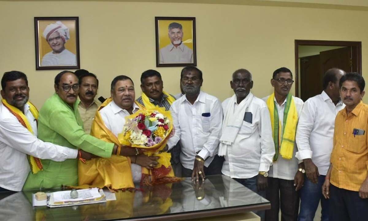 TDP will emerge victorious in Mahbubabad: Kasani