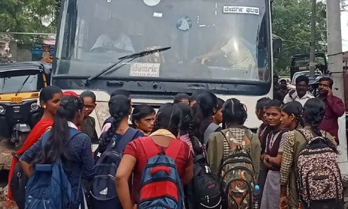 Another Students’ Protest Witnessed in Kalaburagi