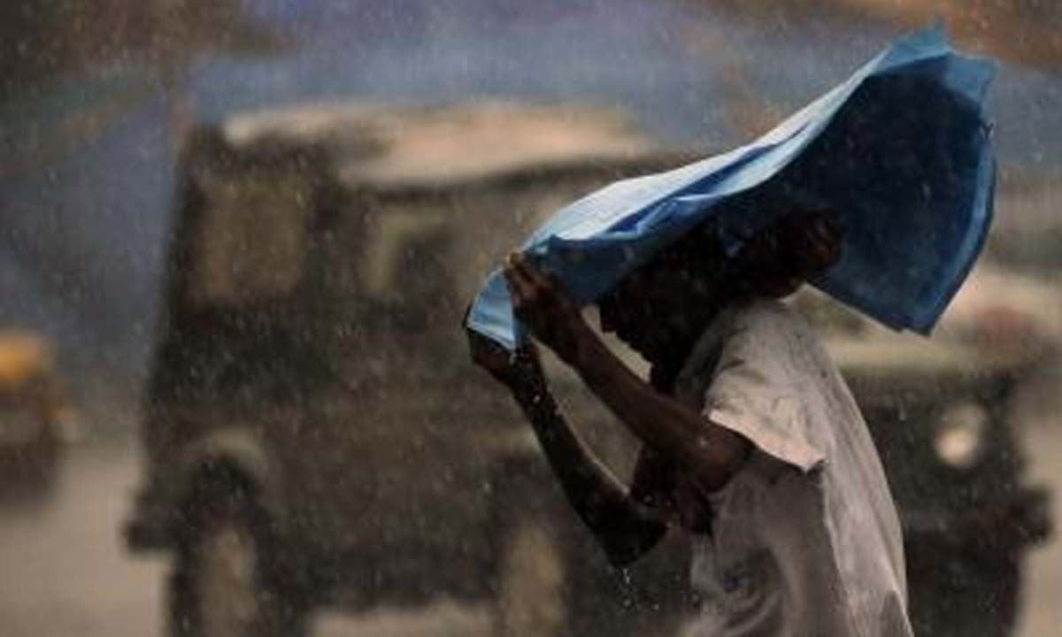 Heavy rainfall to lash Assam for next 5 days, Met issues alert