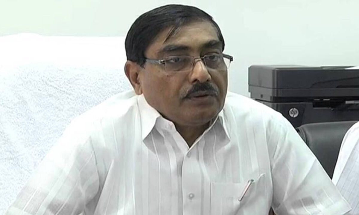 Former TSCHE chairman Prof Papi Reddy is not the lone voice to speak ...