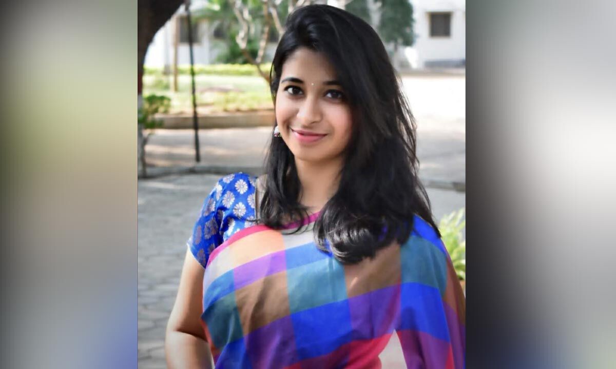 Sneha Banerjee of UoH bags AWSAR award of DST