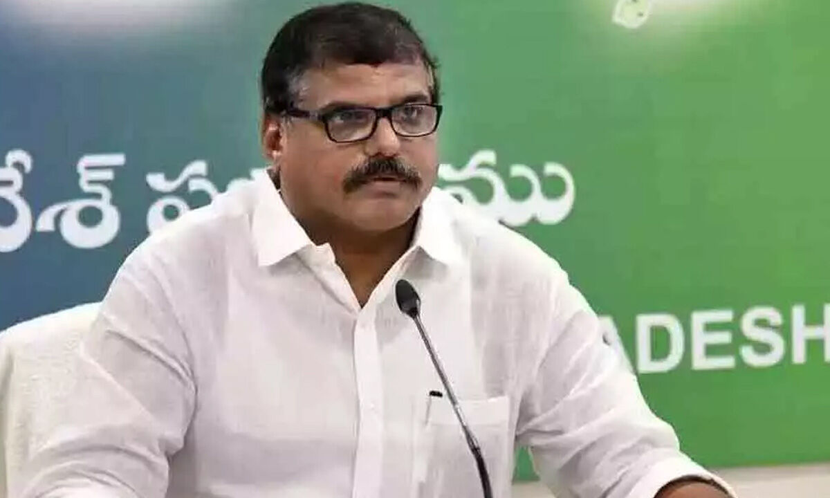 Botsa Satyanarayana announces schedule for YSRCP Bus Yatra