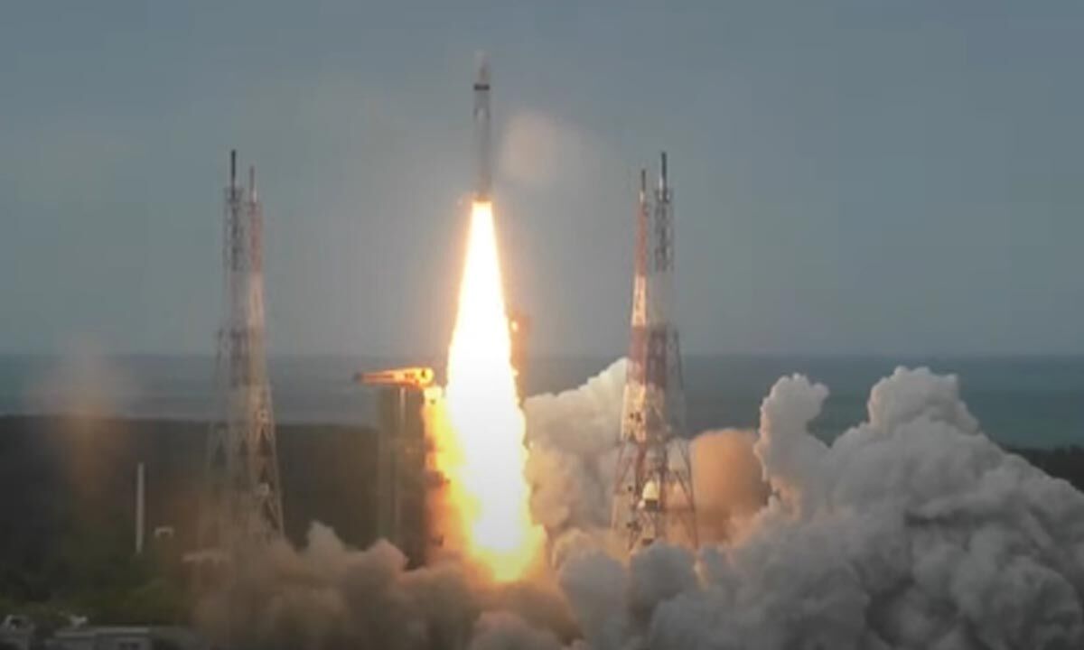 India’s 'Bahubali' rocket LVM3 lifts off with Chandrayaan-3