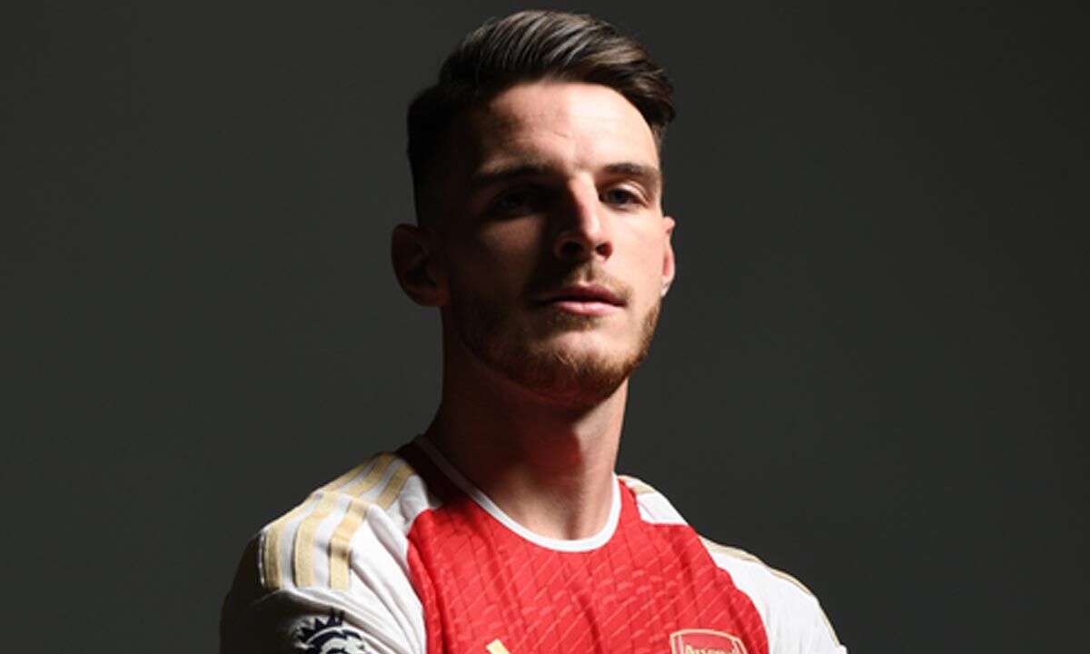 Arsenal sign Declan Rice from West Ham in club-record 105m pounds deal