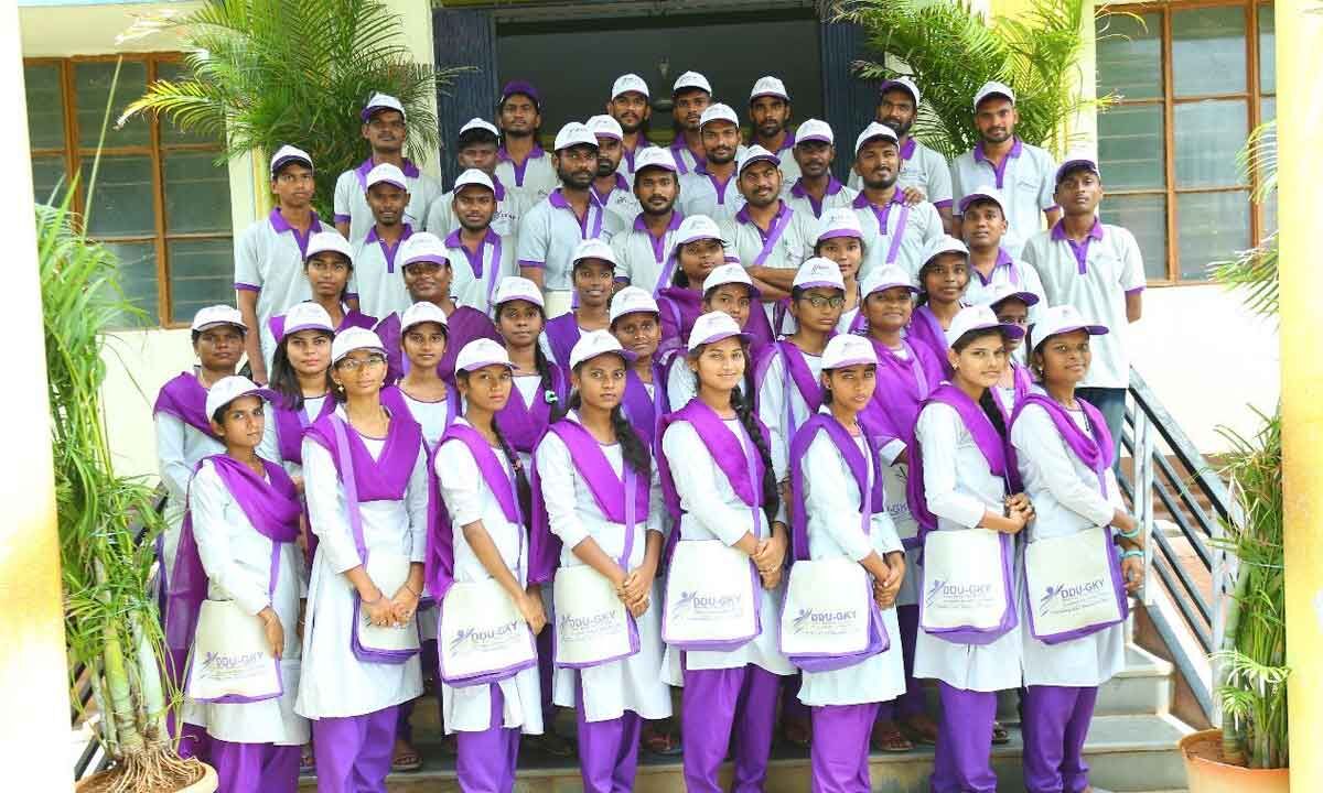 Nihar Skill Education provides placement to 3,756 candidates