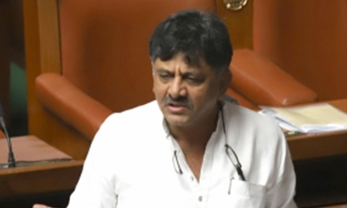 SC refuses to vacate Karnataka HC interim stay on CBI probe against ...