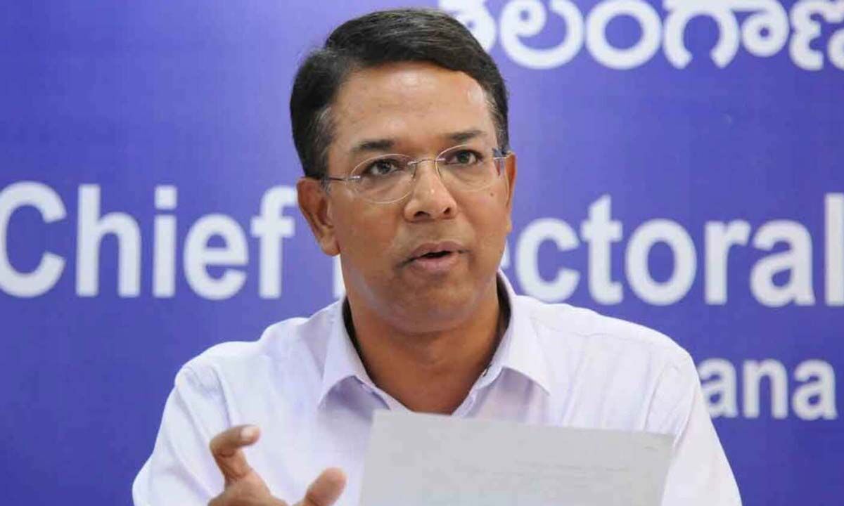 EC seeks political parties suggestions for free and fair electoral process