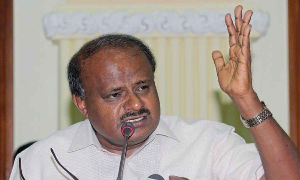Kumaraswamy asks NMDC to commit to production target of 100 million tonnes