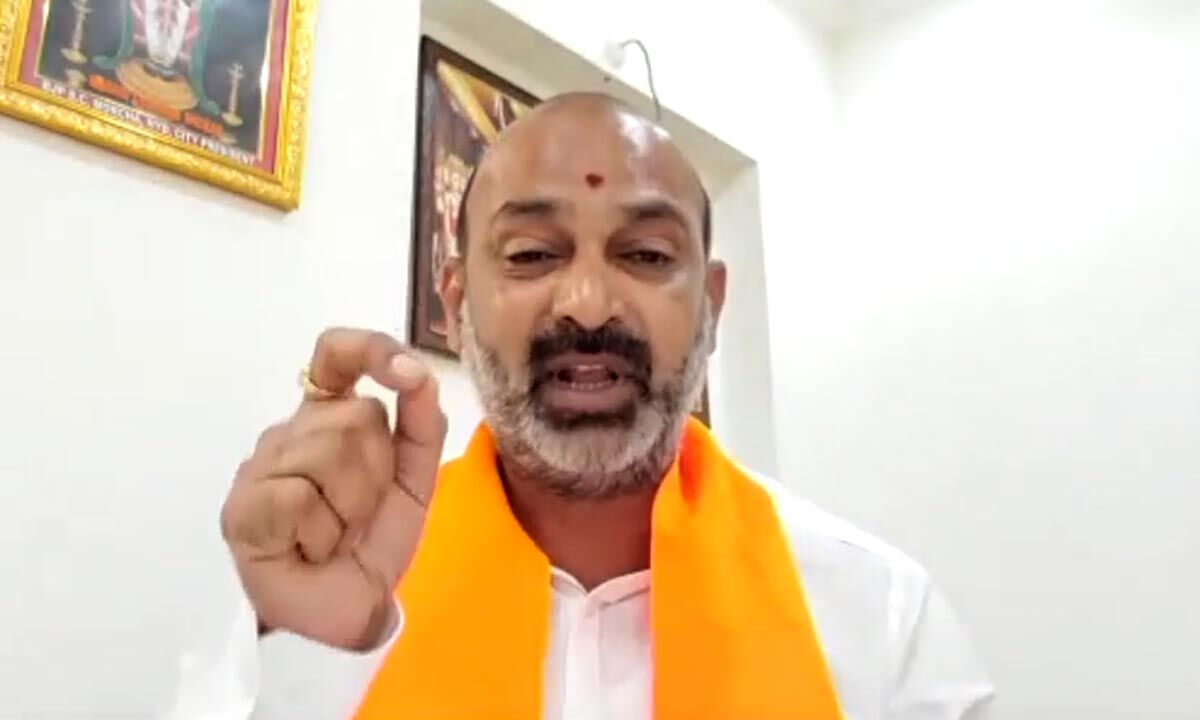 Dare visit OU, talk to unemployed: Bandi to Rahul