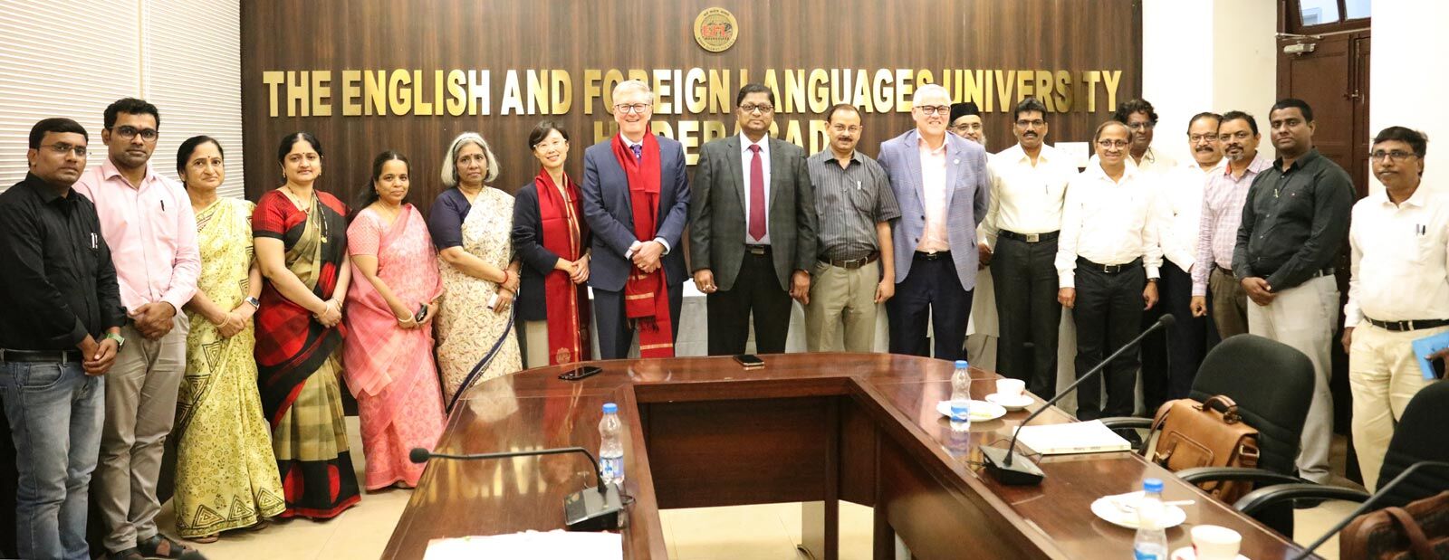 Canadian delegation visits EFLU