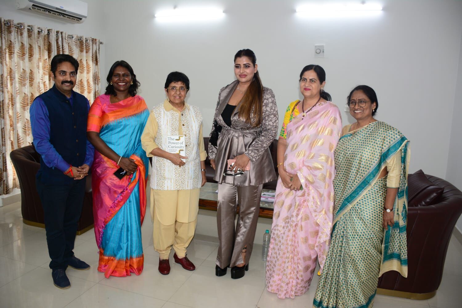 Kiran Bedi with Megha Sudha Reddy at FUTURE WOMEN LEADERS CLASS 23