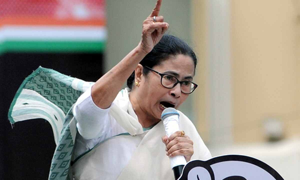 Mamata Banerjee targets ECI over latest polling percentage released for ...
