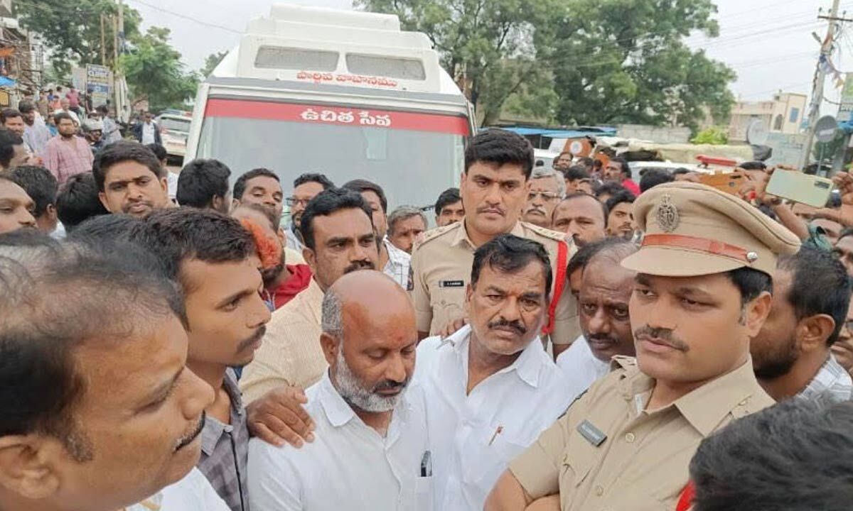 Kondurg residents demand swift action