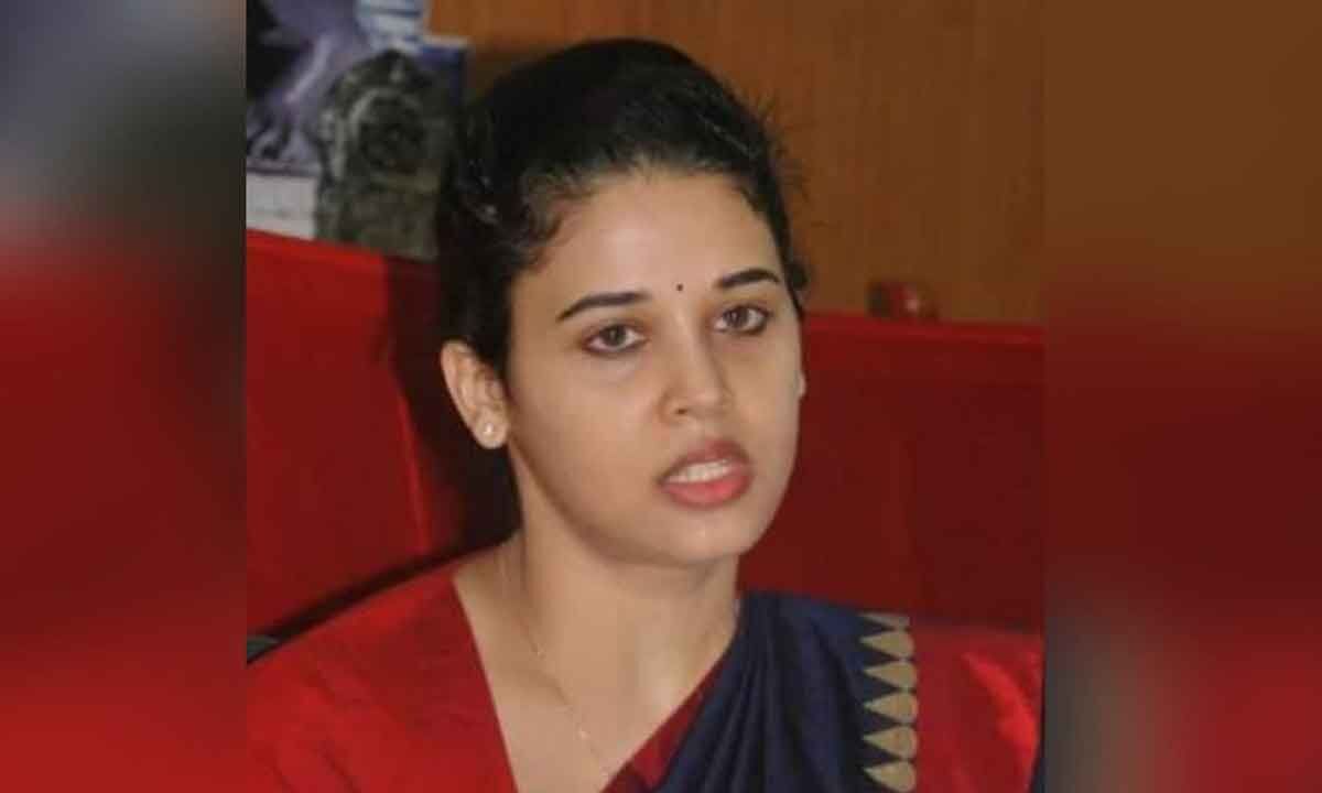 Government orders departmental Inquiry against IAS Officer Rohini Sindhuri over renovation and ...
