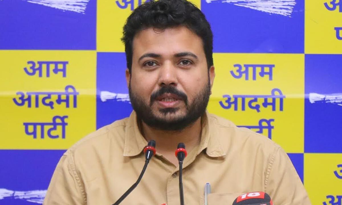 Durgesh Pathak has launched a 365 days cleanliness campaign in Delhi