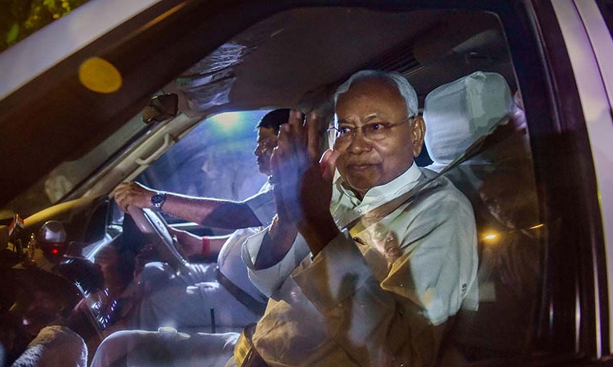 Nitish Kumar only has Rs 22,552 cash and Rs 48,000 in bank accounts