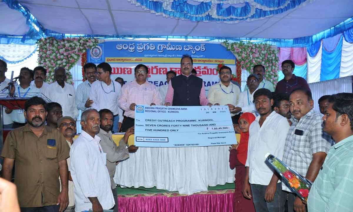 Kurnool: APGB sanctions loans worth Rs 7 cr