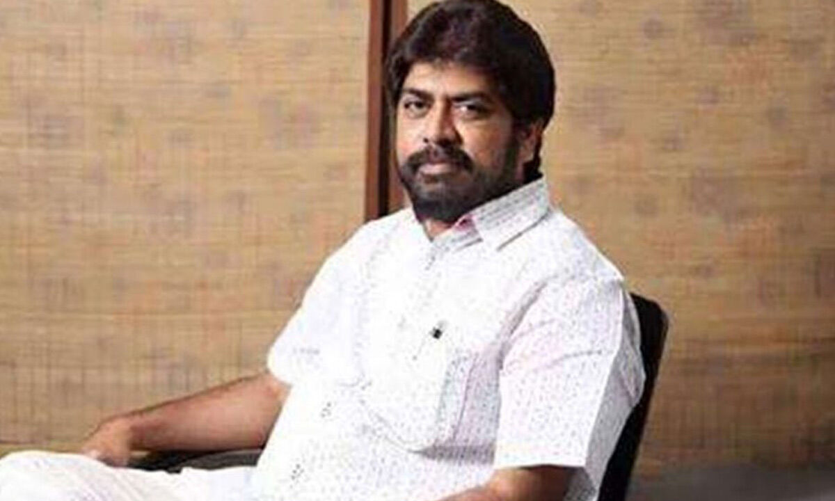 Lokesh's aide Kilaru Rajesh appears before CID in skill development case