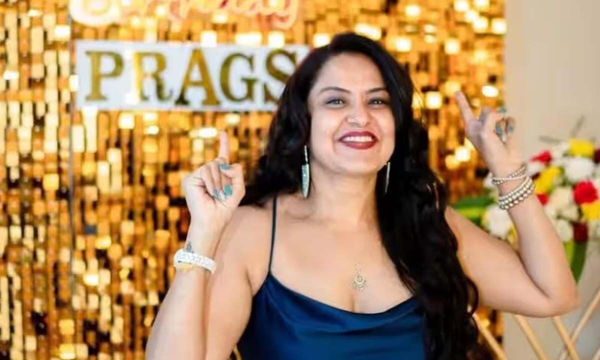 Actress Pragathi clarifies about her second marriage