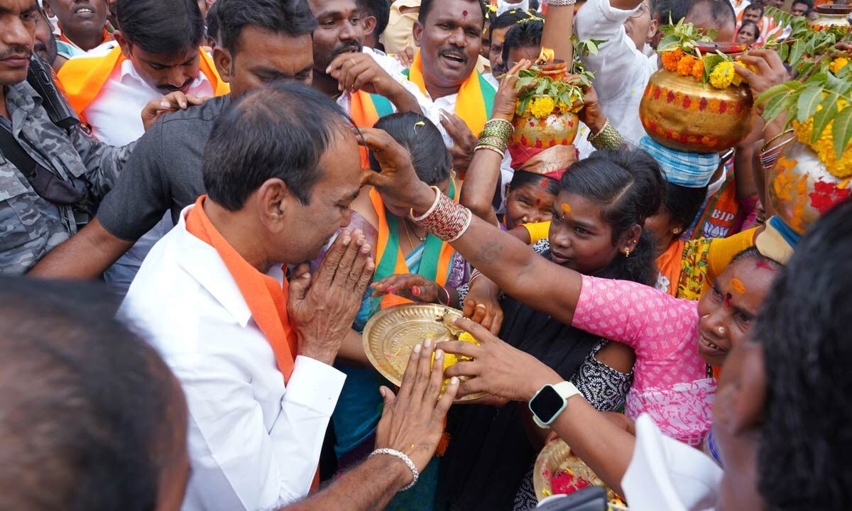 BJP has blessings of Gajwel, says Eatala