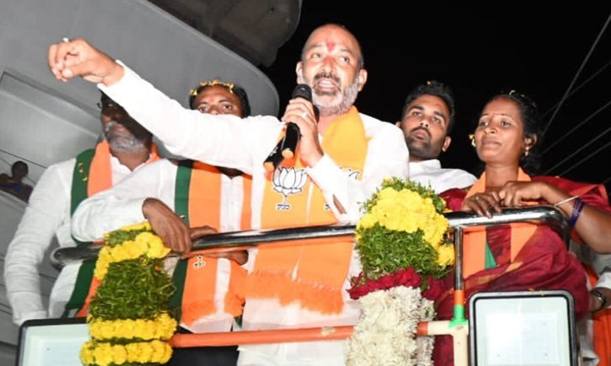 KCR conspires to prevent me from entering Assembly: Bandi