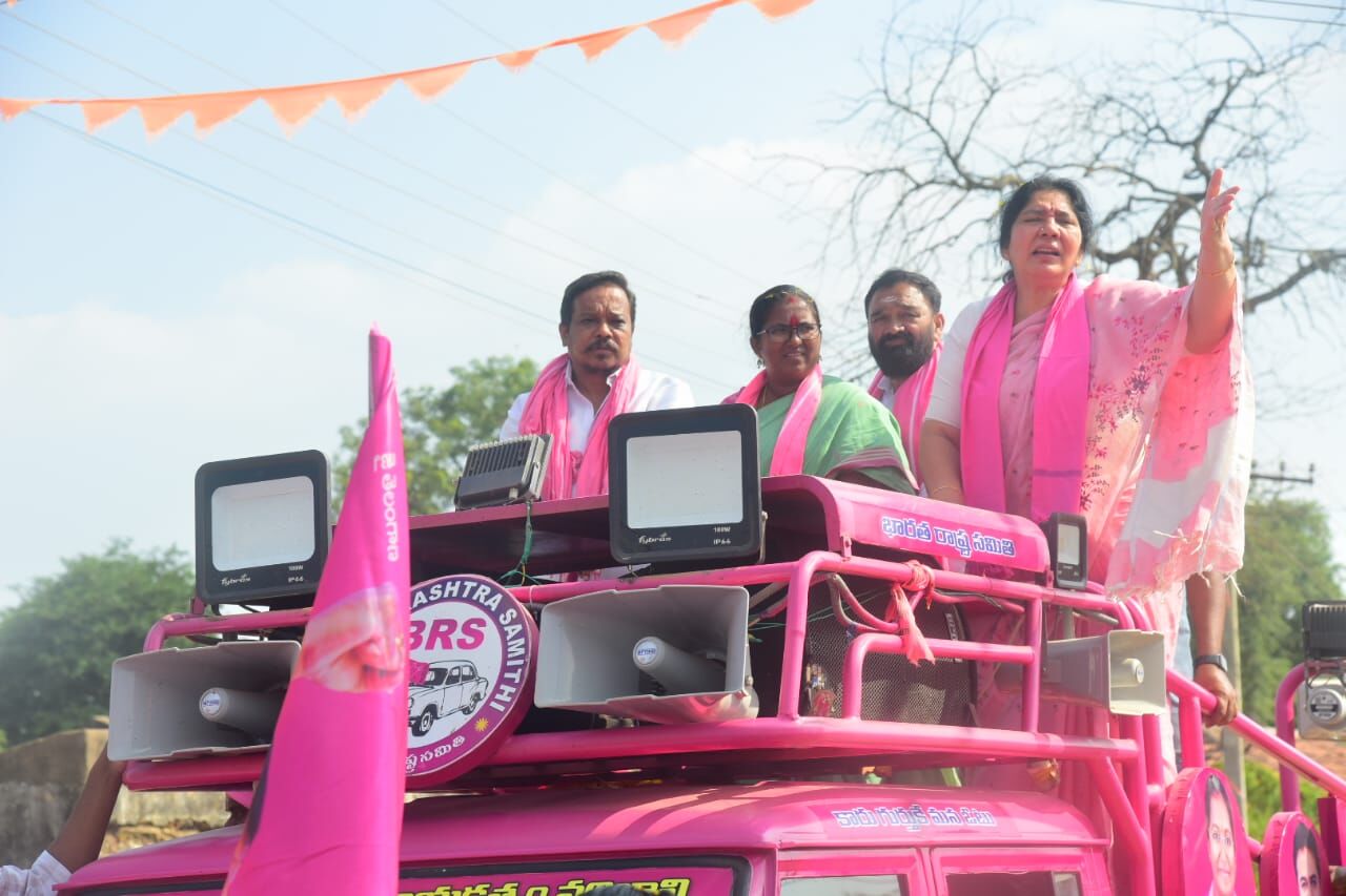 Satyavati Rathod says no guarantee for Congress six guarantees