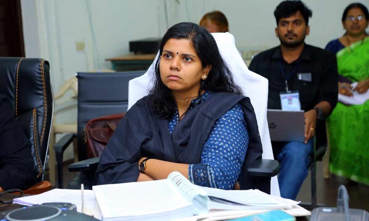 152 voters get chance for home voting in Mulugu constituency