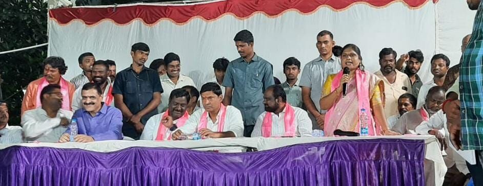 Malkajgiri BRS party campaigns in Annapurna society, emphasises on BRS ...