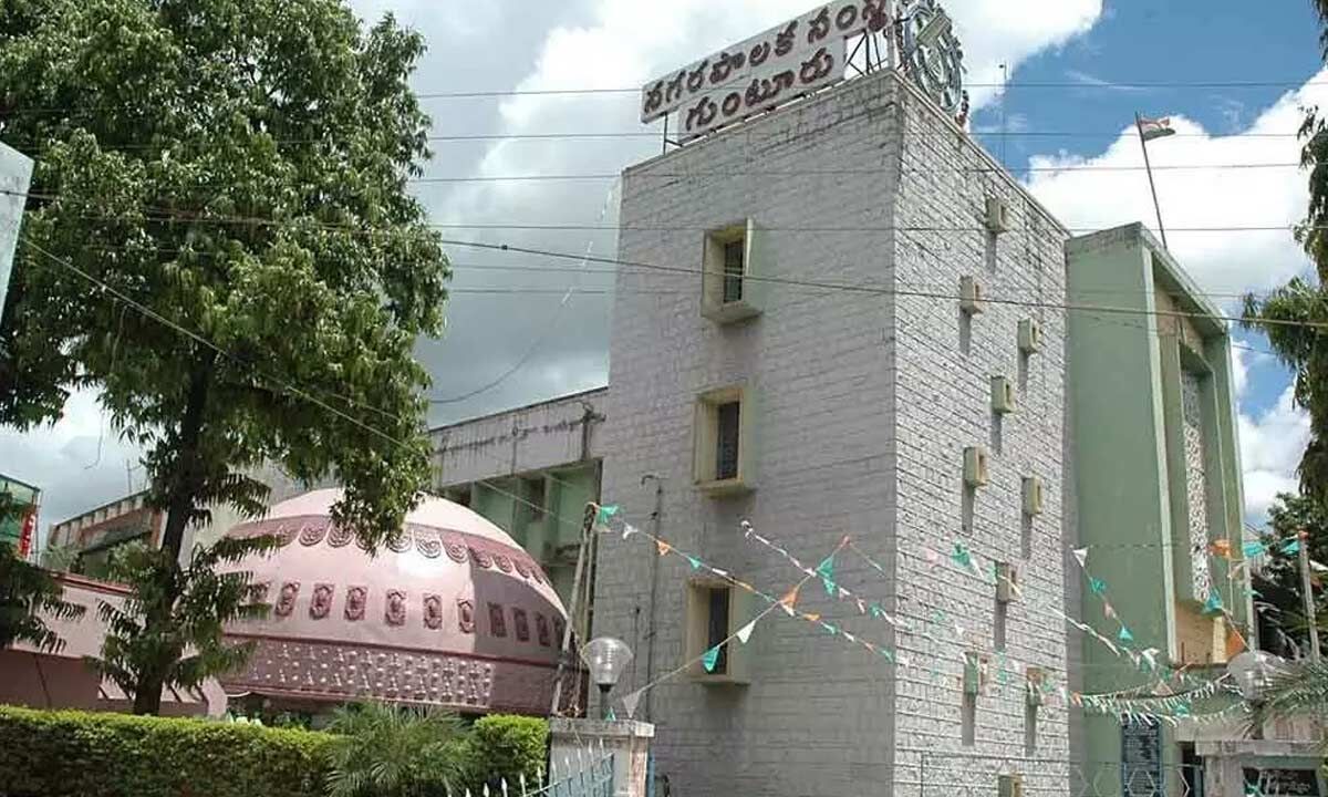 GMC to remove unauthorised layouts