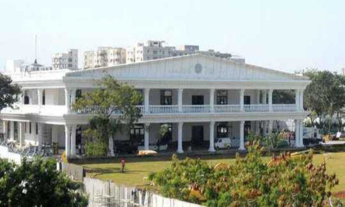 Pragati Bhavan to be free from high rise barricades in two days