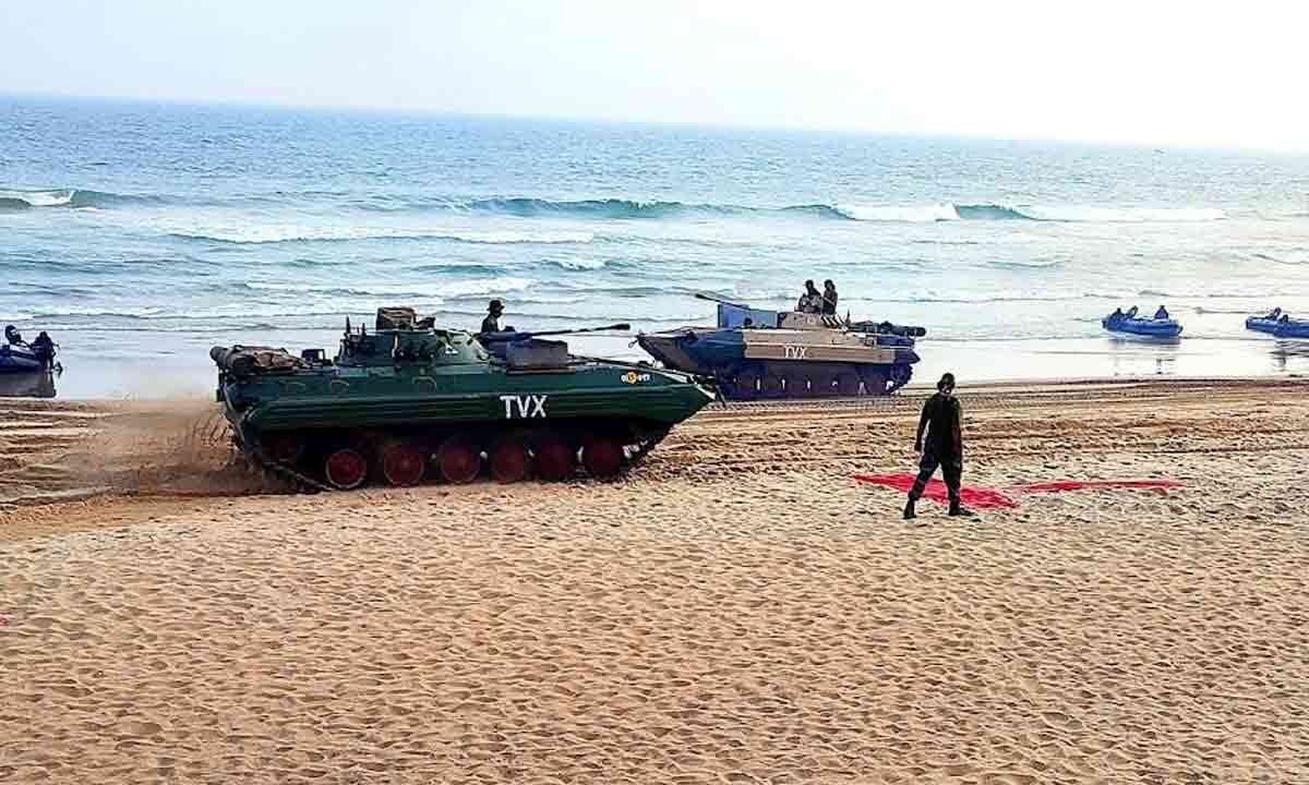 Visakhapatnam: Impressive demo enthralls spectators at RK Beach