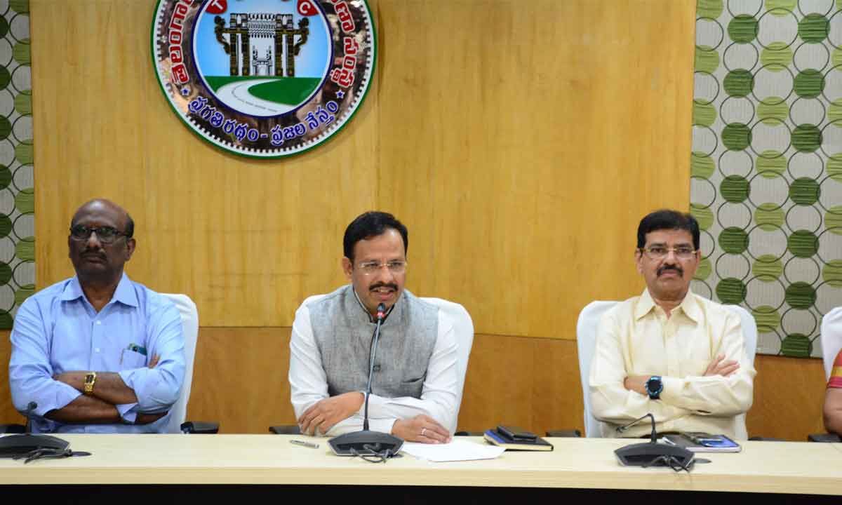Free travel for women in state-run buses from today