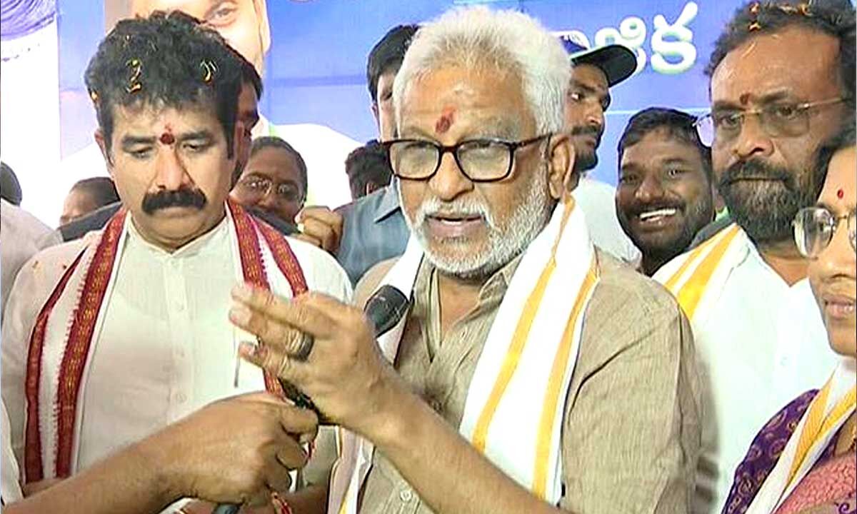 YV Subba Reddy meets Gajuwaka leaders, says will be changes in ...