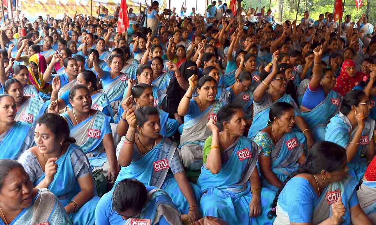 Vizianagaram: 2,989 Anganwadi staff terminated