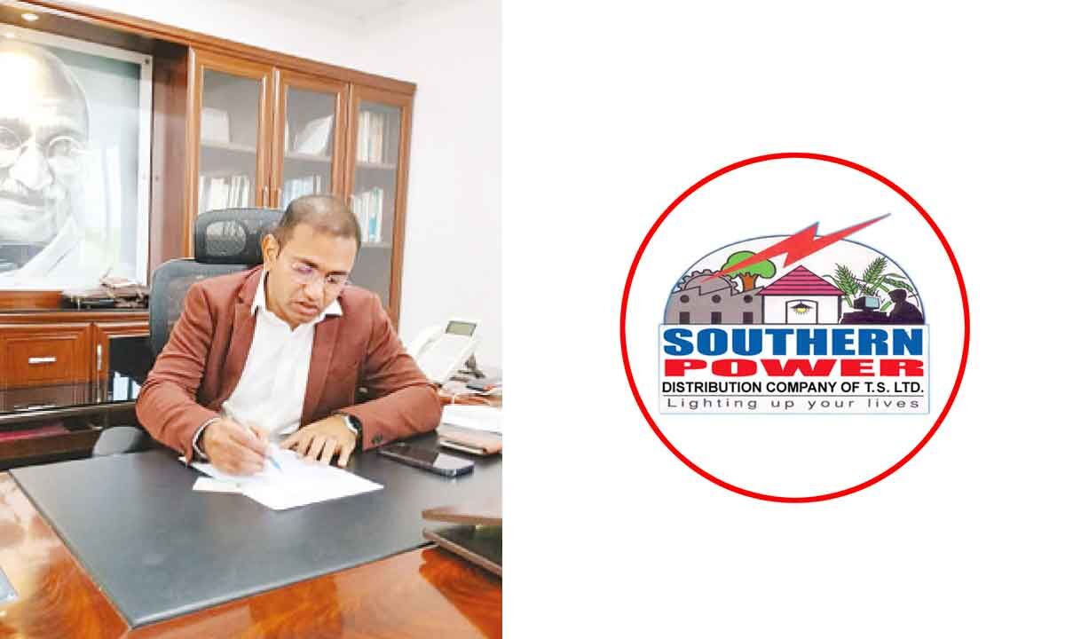 Musharraf Ali Faruqui takes charge as CMD, TSSPDCL