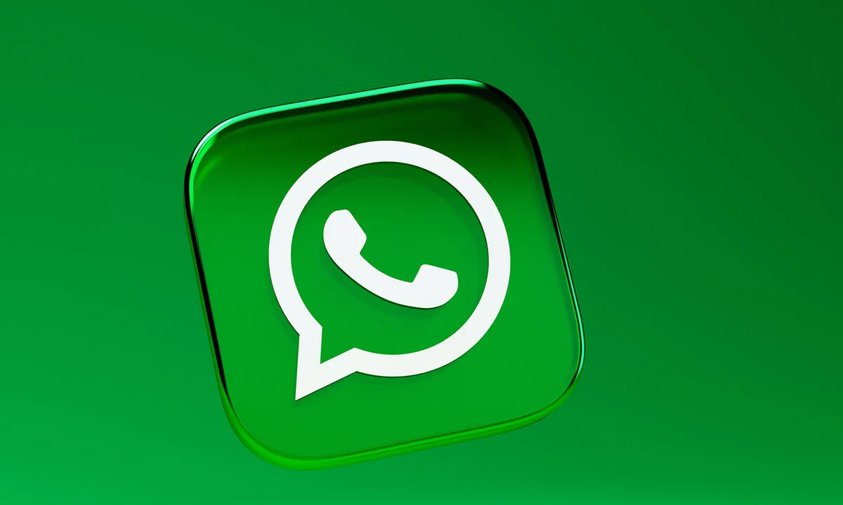 WhatsApp tests manage emoji replacement feature