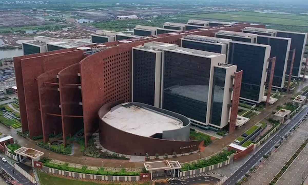 Surat to be one stop destination for diamond professionals