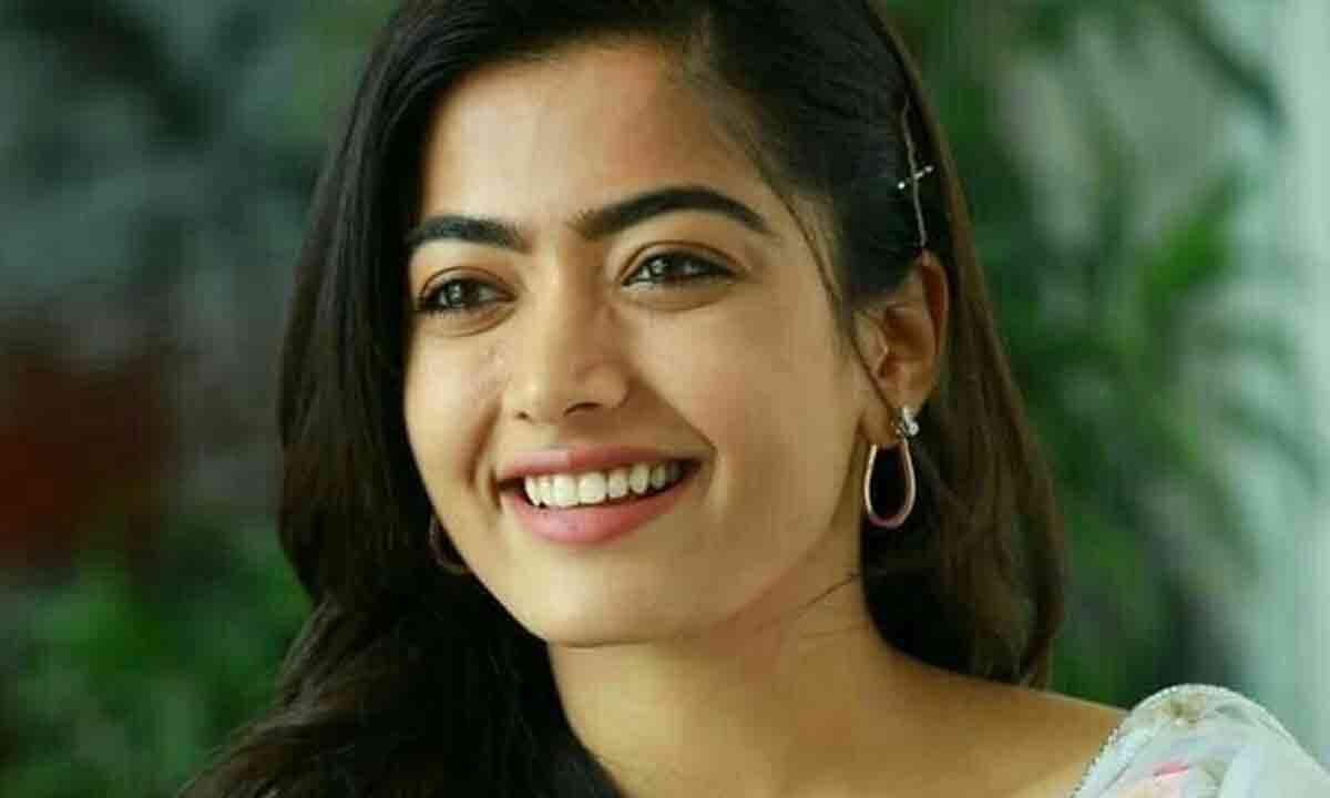 Delhi Police questions four suspects in Actress Rashmika’s deep fake ...