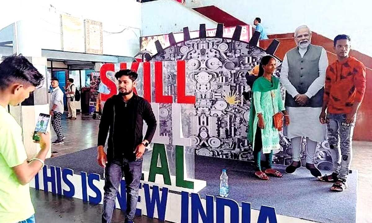 Controversy Erupts Over Rs 6.25 Lakh Cost For Permanent 3D Selfie ...