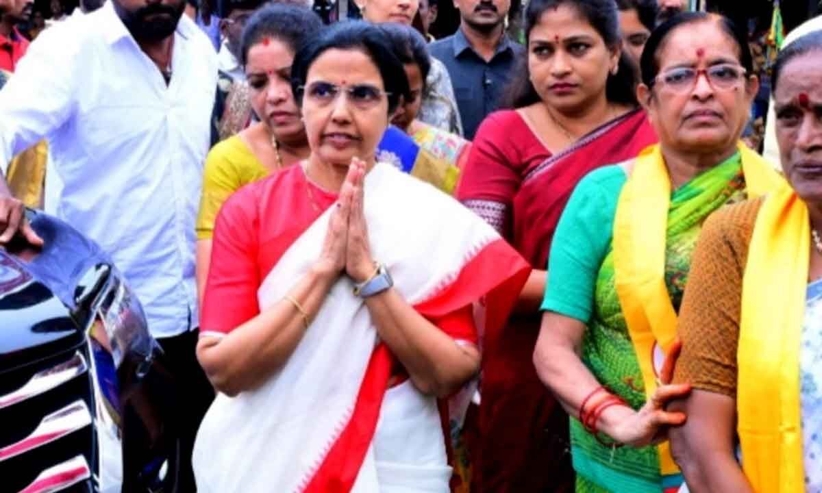 Nara Bhuvaneshwari to resume Nijam Gelavali in Vizianagaram from today