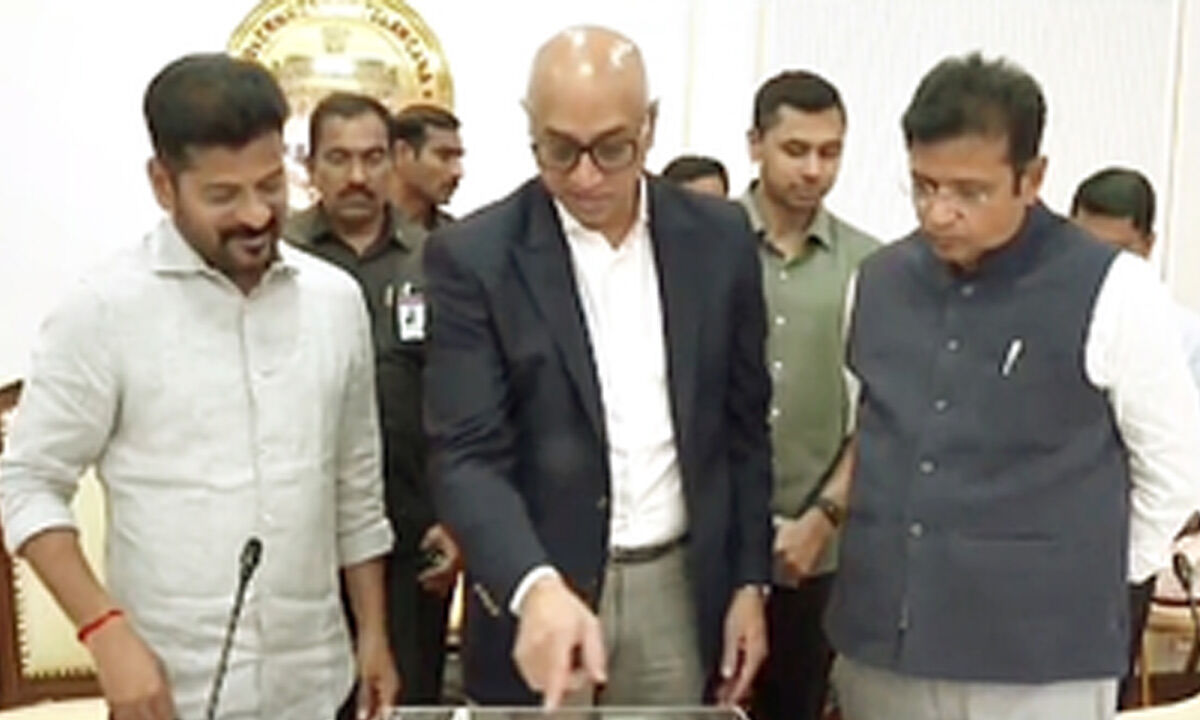 T'gana CM assures continued support for Amara Raja's Giga Corridor